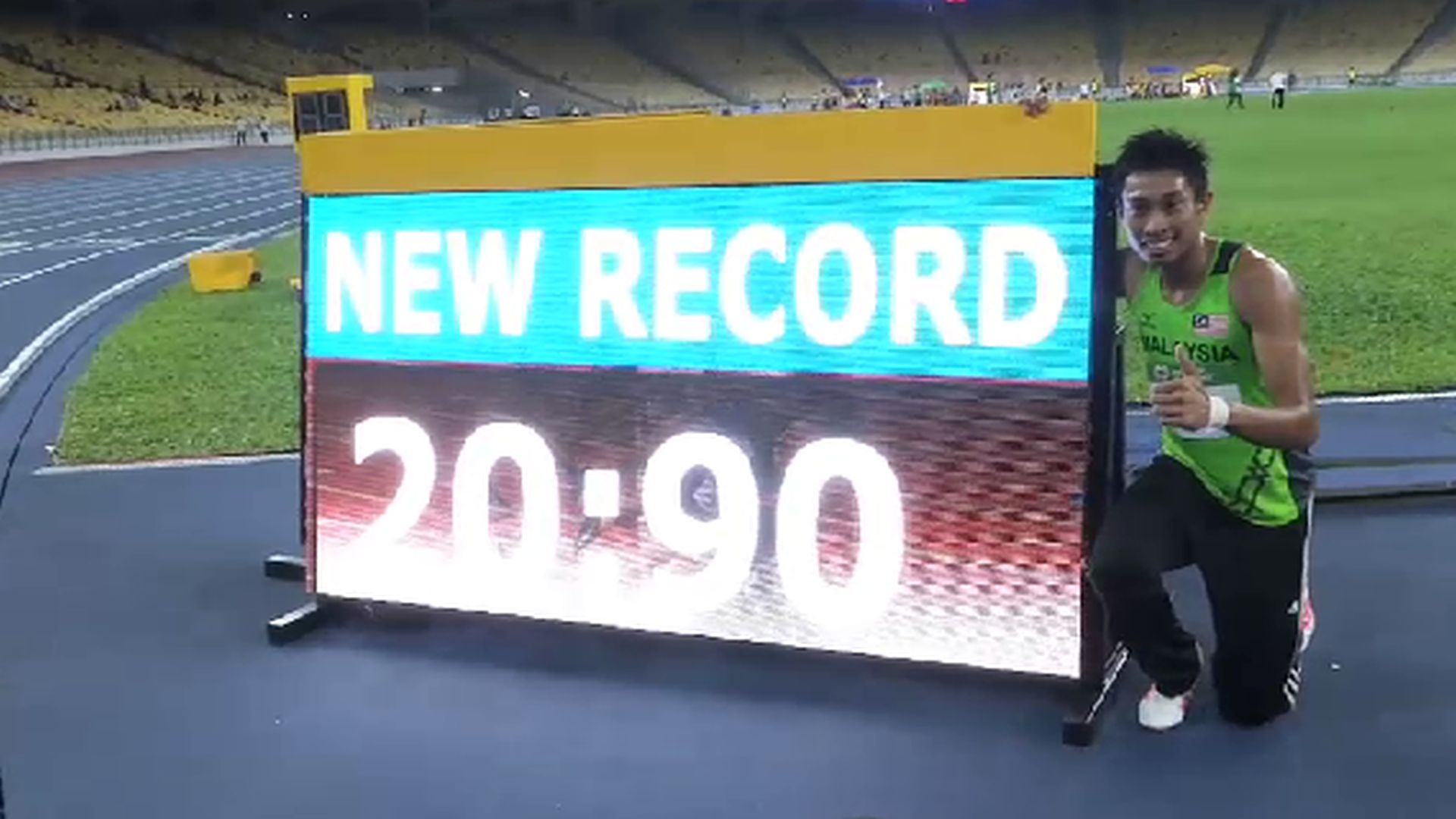 Terbuka Malaysia: Khairul Hafiz lebur rekod 49 tahun acara 200m | Stadium Astro