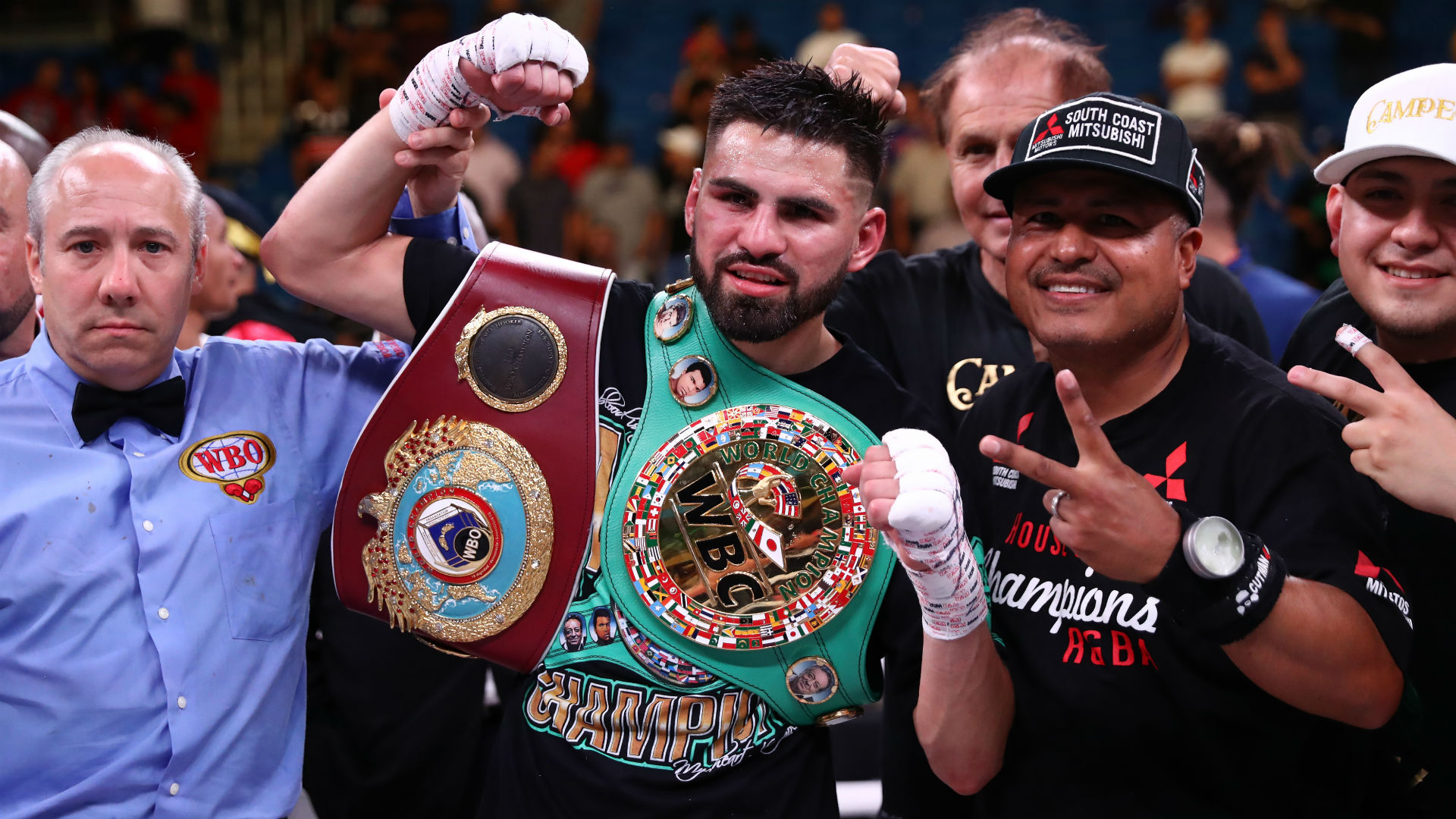 Ramirez eyes Taylor after defending WBC and WBO titles against Postol ...
