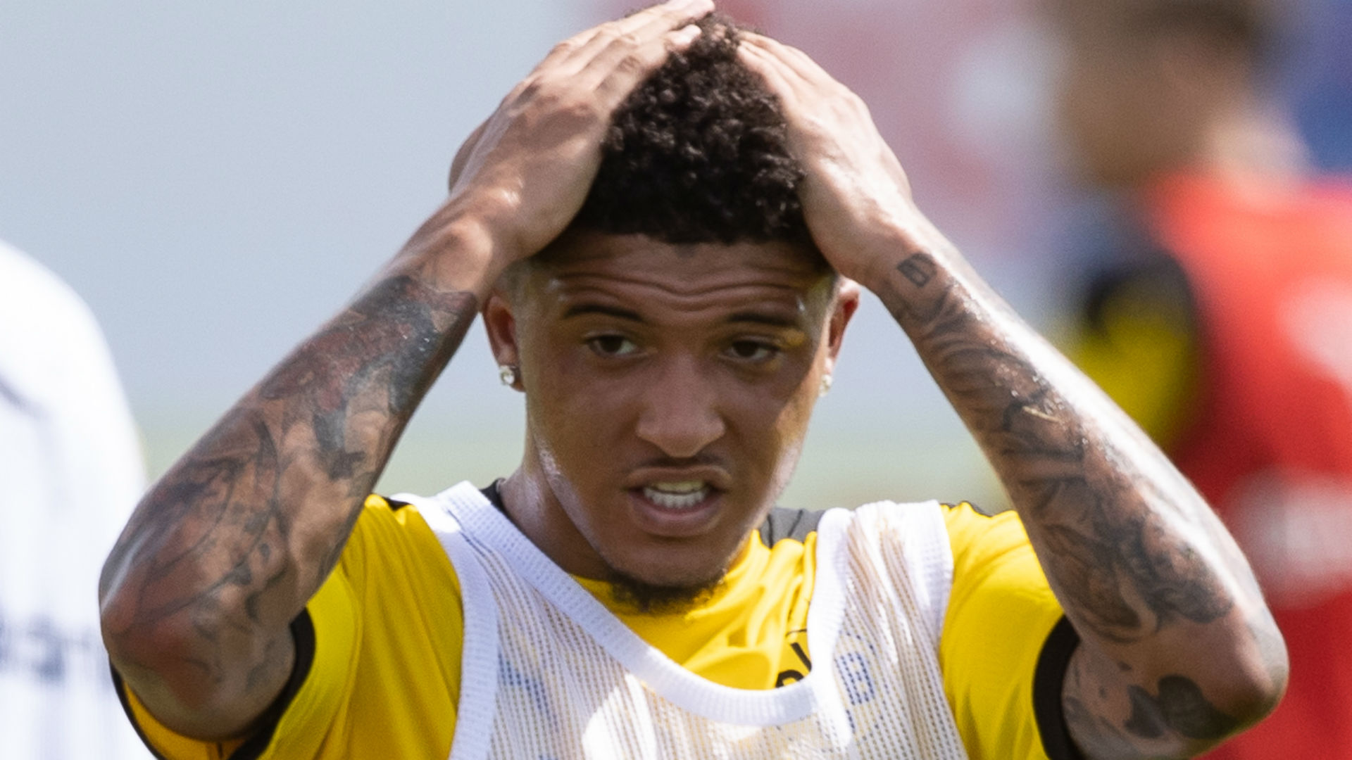 Rumour Has It: Man Utd ready to give up on Sancho, Barca eye Bellerin | Stadium Astro - English